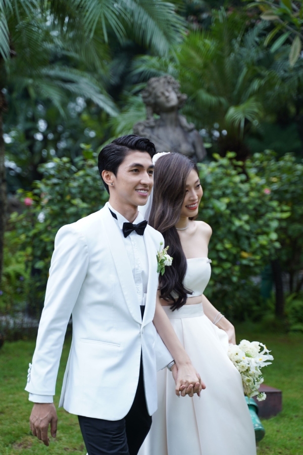 Netizen tấm tắm khen ngợi khoảnh khắc của Bình An - Phương Nga trong hôn lễ